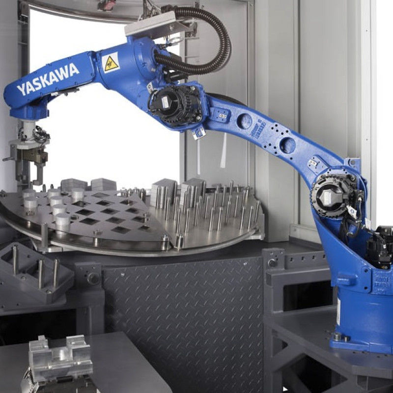 YASKAWA Assembly Machine GP88 Robot Arm 6 Axis With CNGBS Linear Guide Rail For Engine Assembly